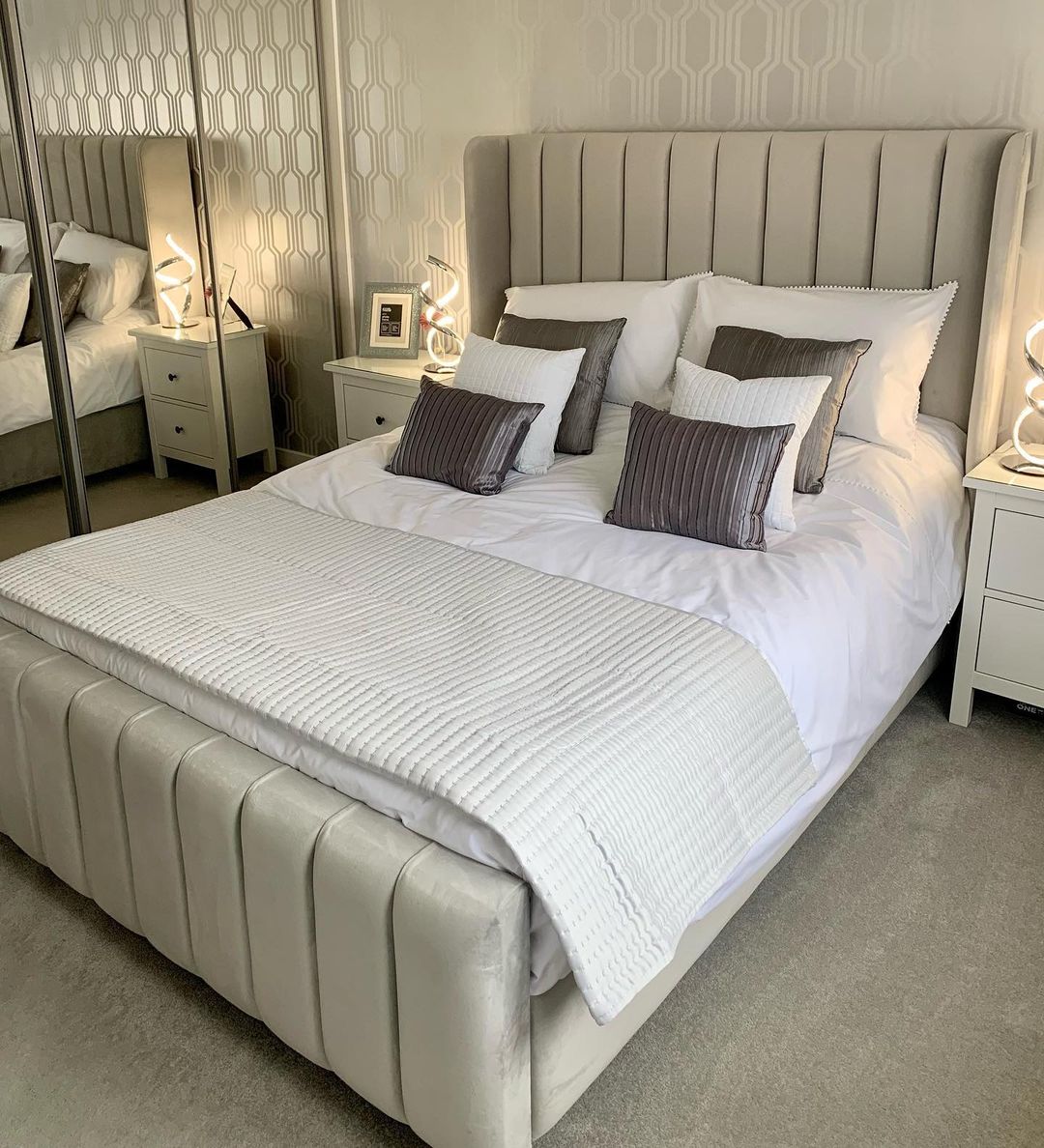 Aero Designer Winged Bed - Beds and Beyond